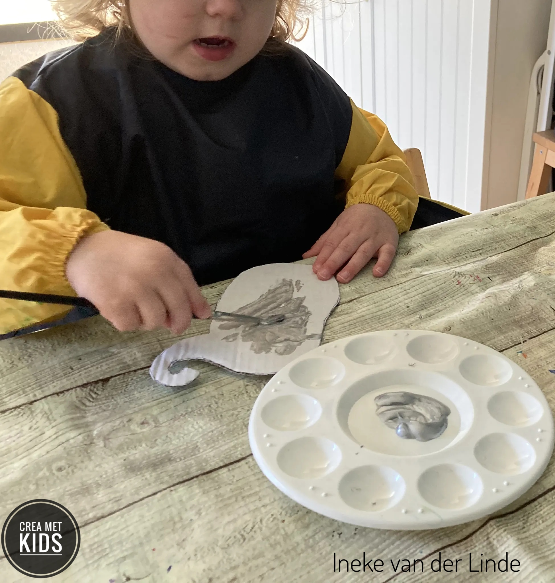 De paraplu van Olifant knutsel / activiteit » Crea met kids