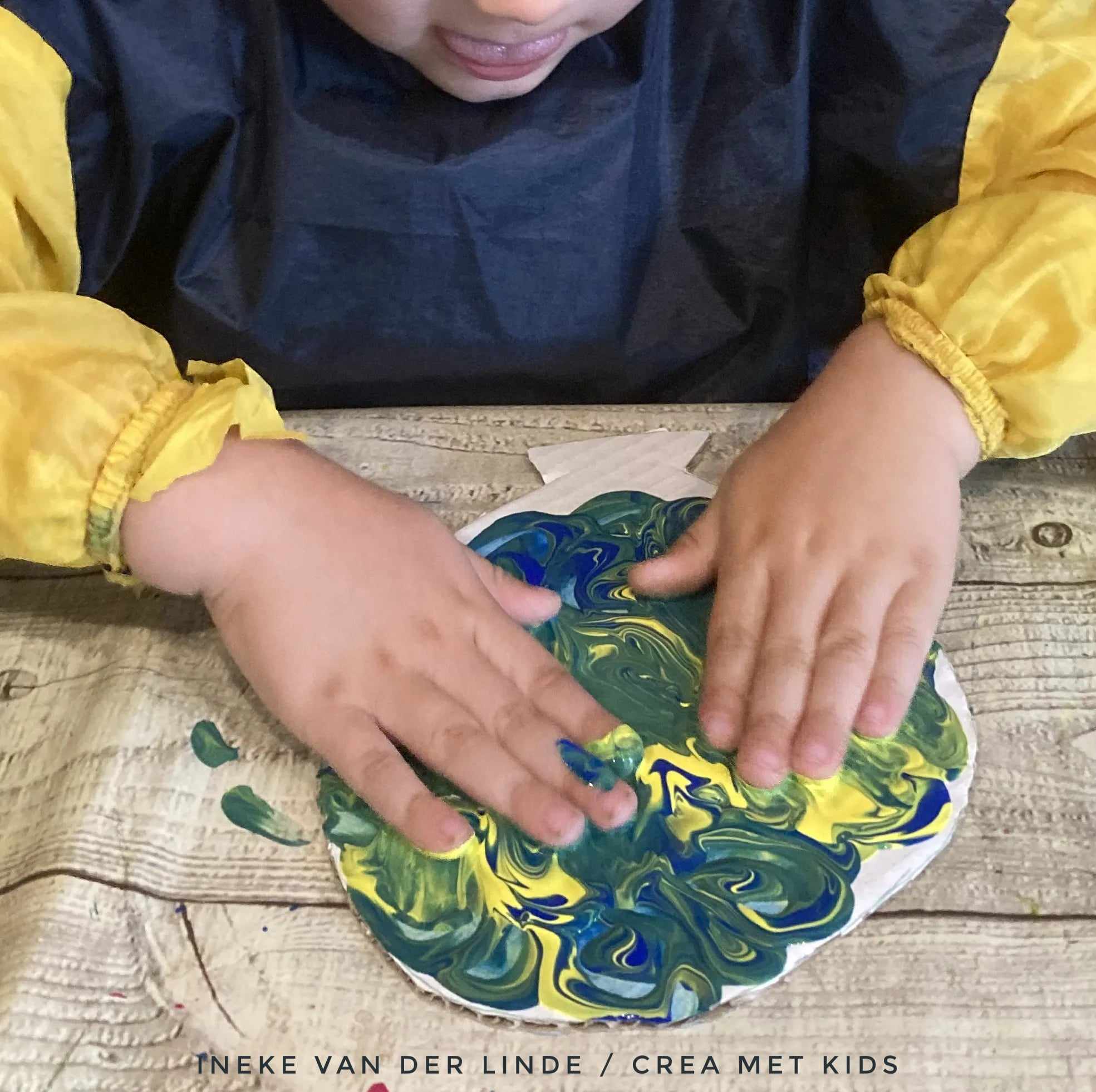 Ballonnen knutselen d.m.v. verf-meng proefjes » Crea met kids