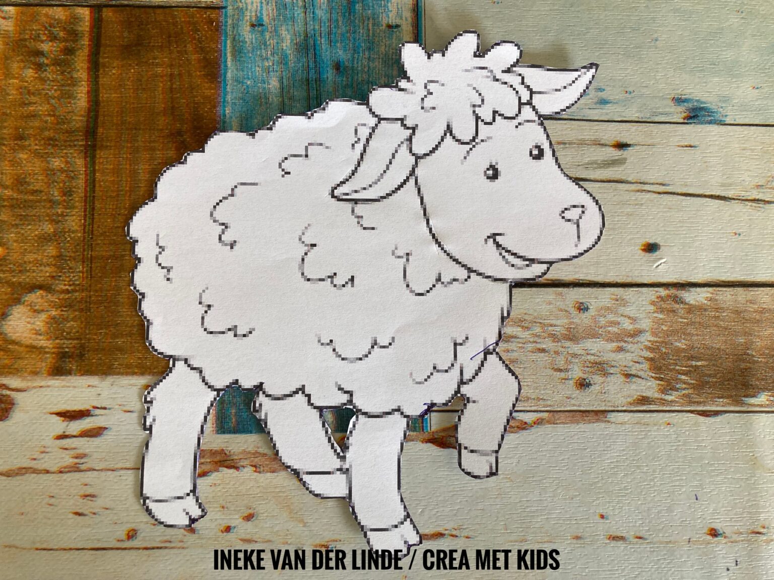 Schaapjes opvullen met wattenstaafjes en wol » Crea met kids